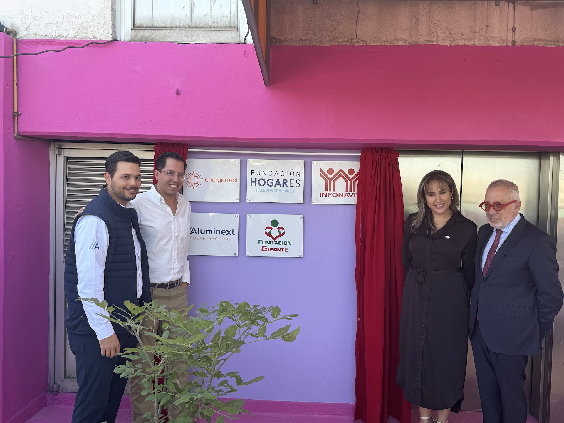 Con una central solar de 23.8 kWp, el Centro de Rehabilitación y ...